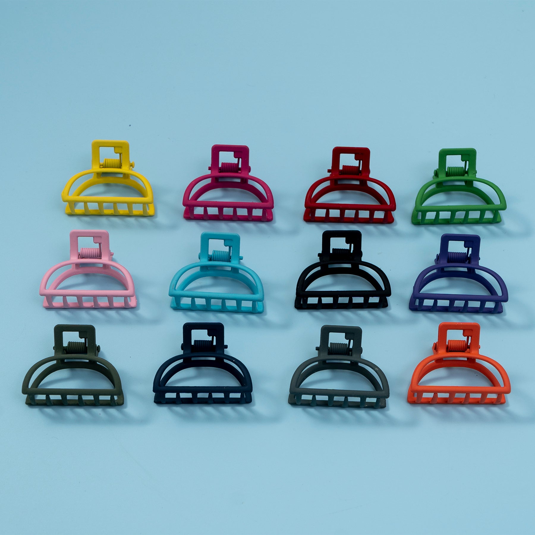 Matt Metal hair claw - UBK2555 – Unboxkar.in